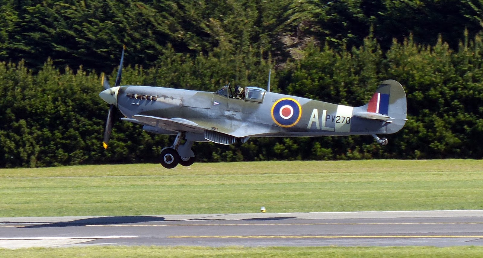 NZ Civil Aircraft: Spitfire 'Alpha Lima'
