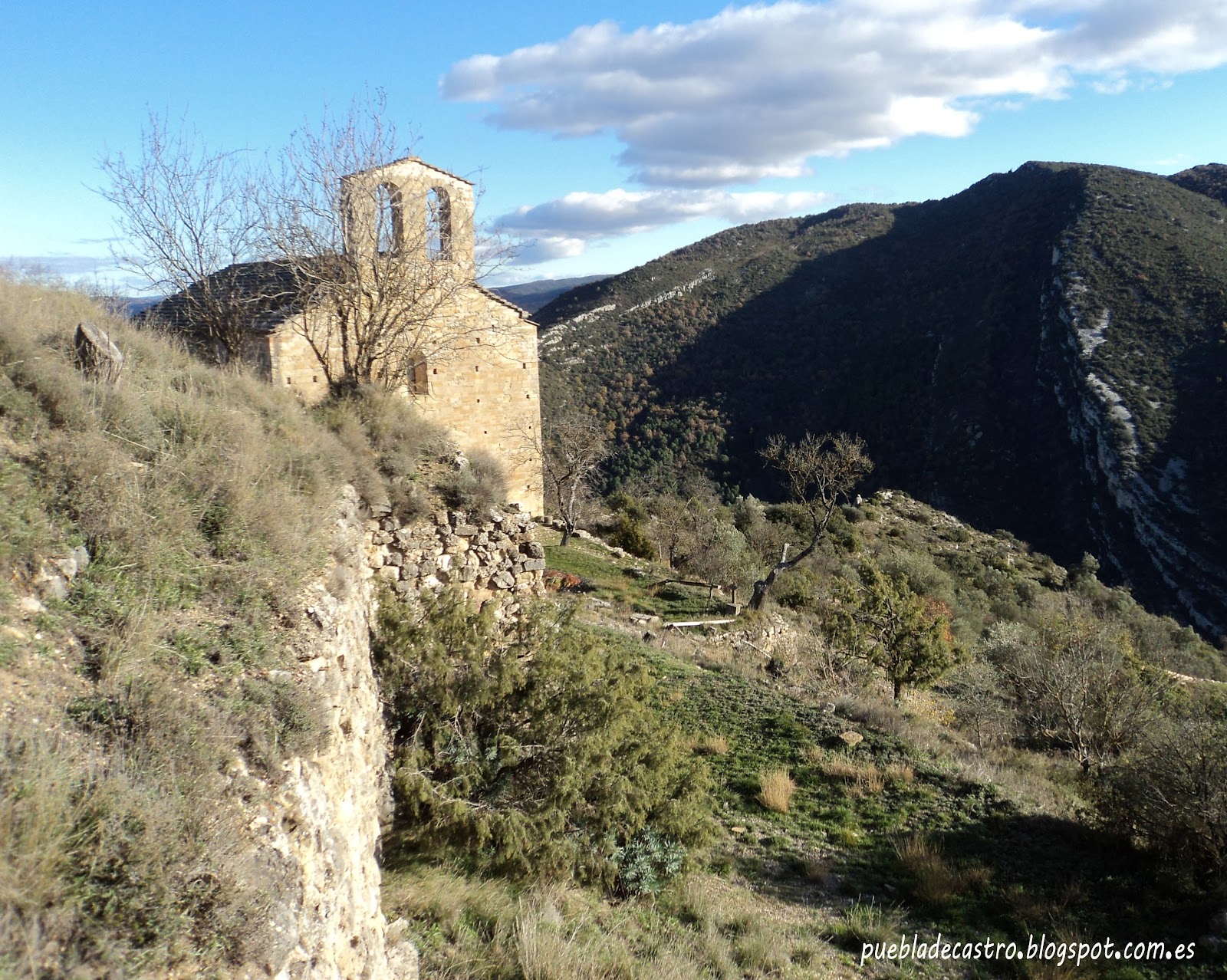 La Puebla de Castro: EL CASTILLO DE CASTRO