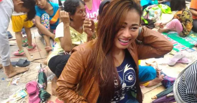 Foto Retno, Pengemis Cantik di Vihara Dharma Bhakti Bikin Heboh Netizen ...