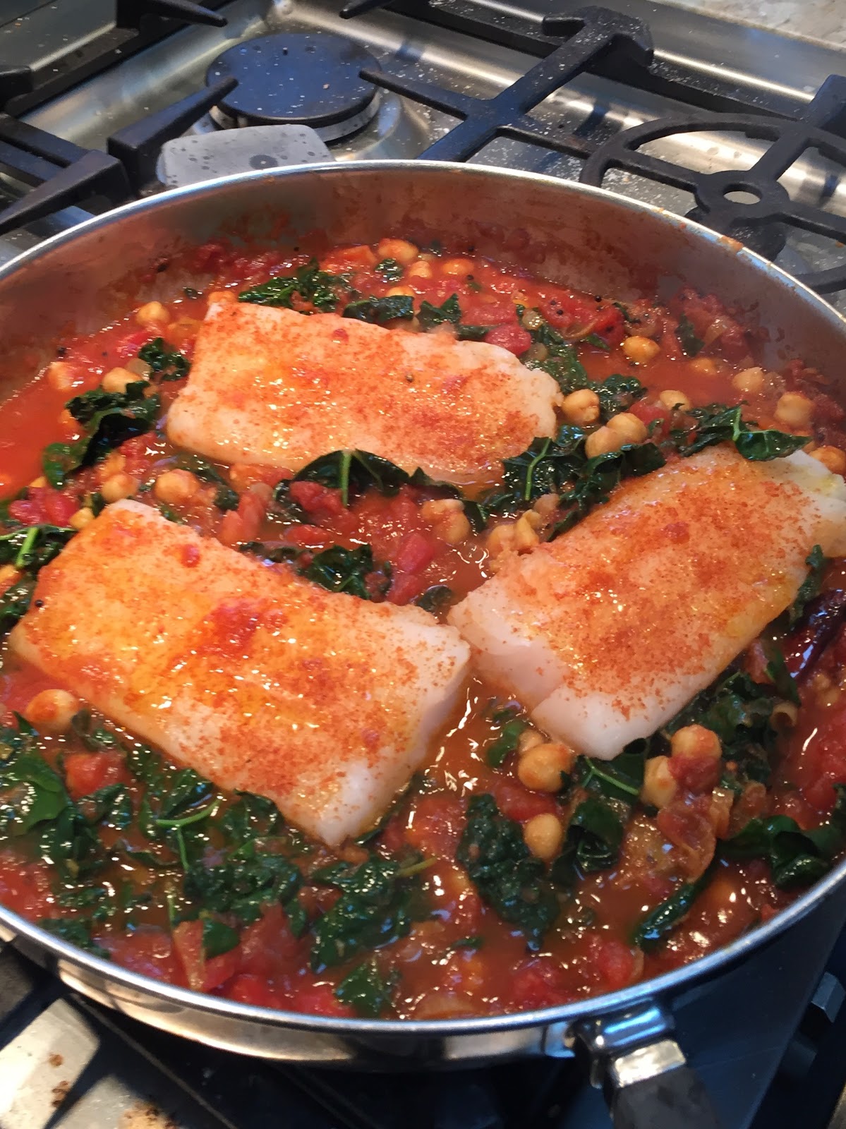 The Colors Of Indian Cooking: A One Skillet Dish With Indian Spices ...