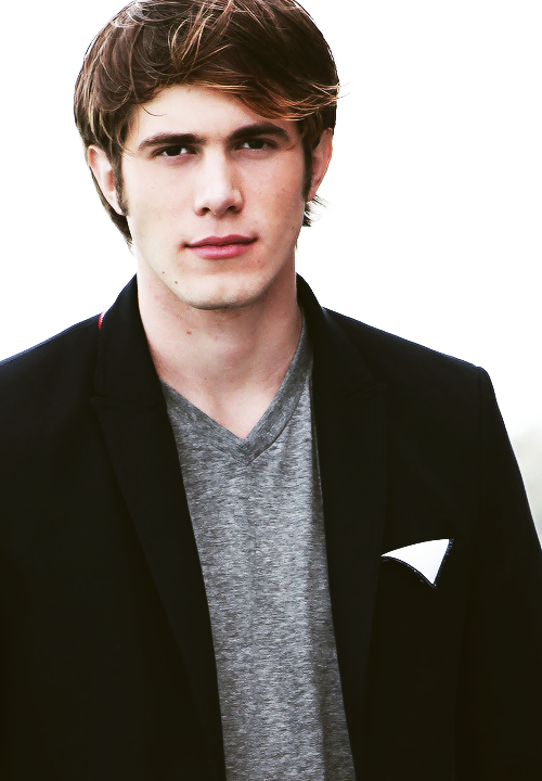 VJBrendan.com: Yes Please... 'Glee's' Blake Jenner