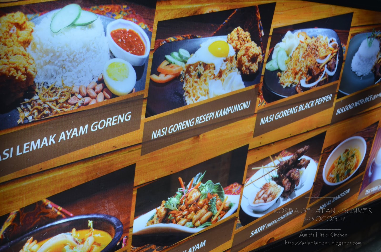 Makan Malam di Restoran Kampungku Malaysia ( Restaurant Malay Muslim ...