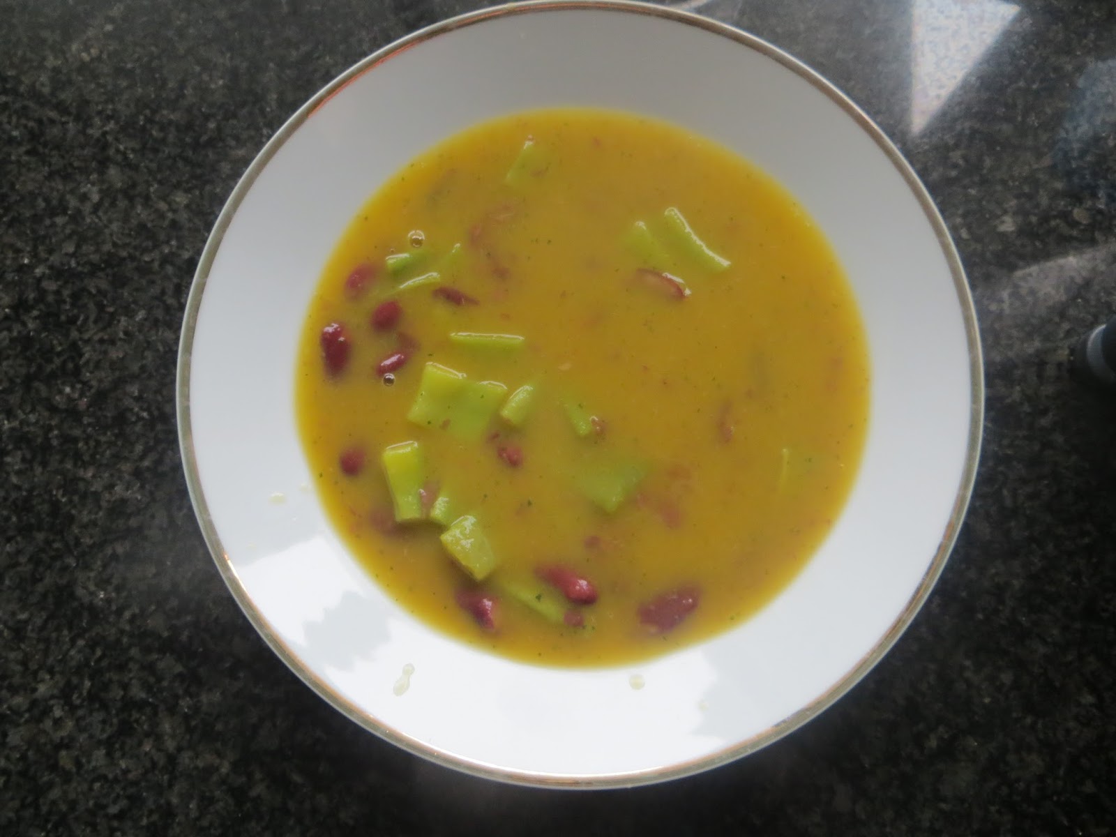 Su Delícia: Sopa de feijão vermelho e feijão frade na Yammi 2