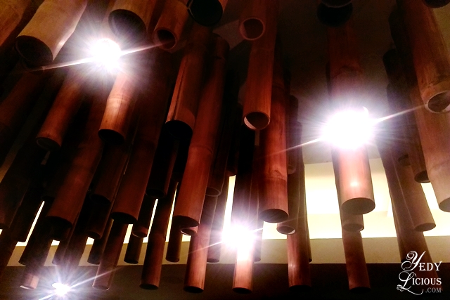 House of Lechon [CEBU Food Trip] | YedyLicious Manila Food Blog in the ...