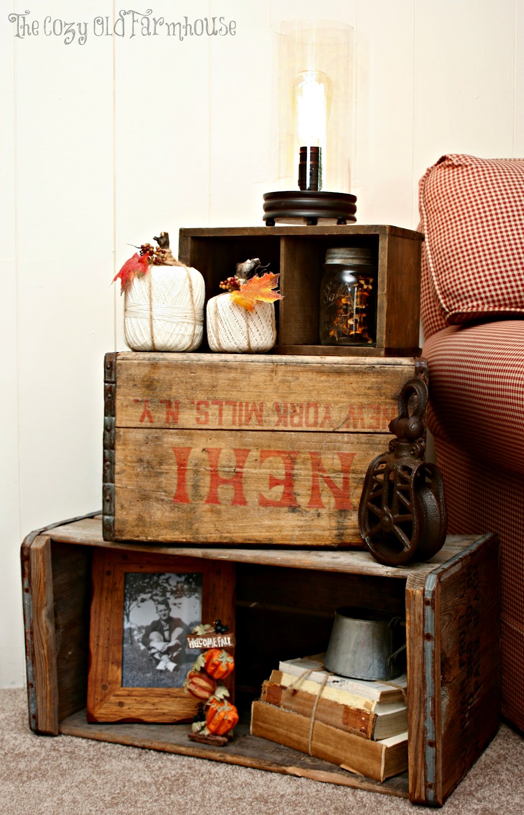 The Cozy Old "Farmhouse": Farmhouse Fall Decor (Part 2)