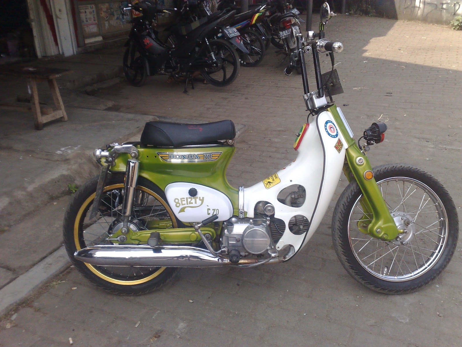 Jap Style Modifikasi: honda supercup street cub