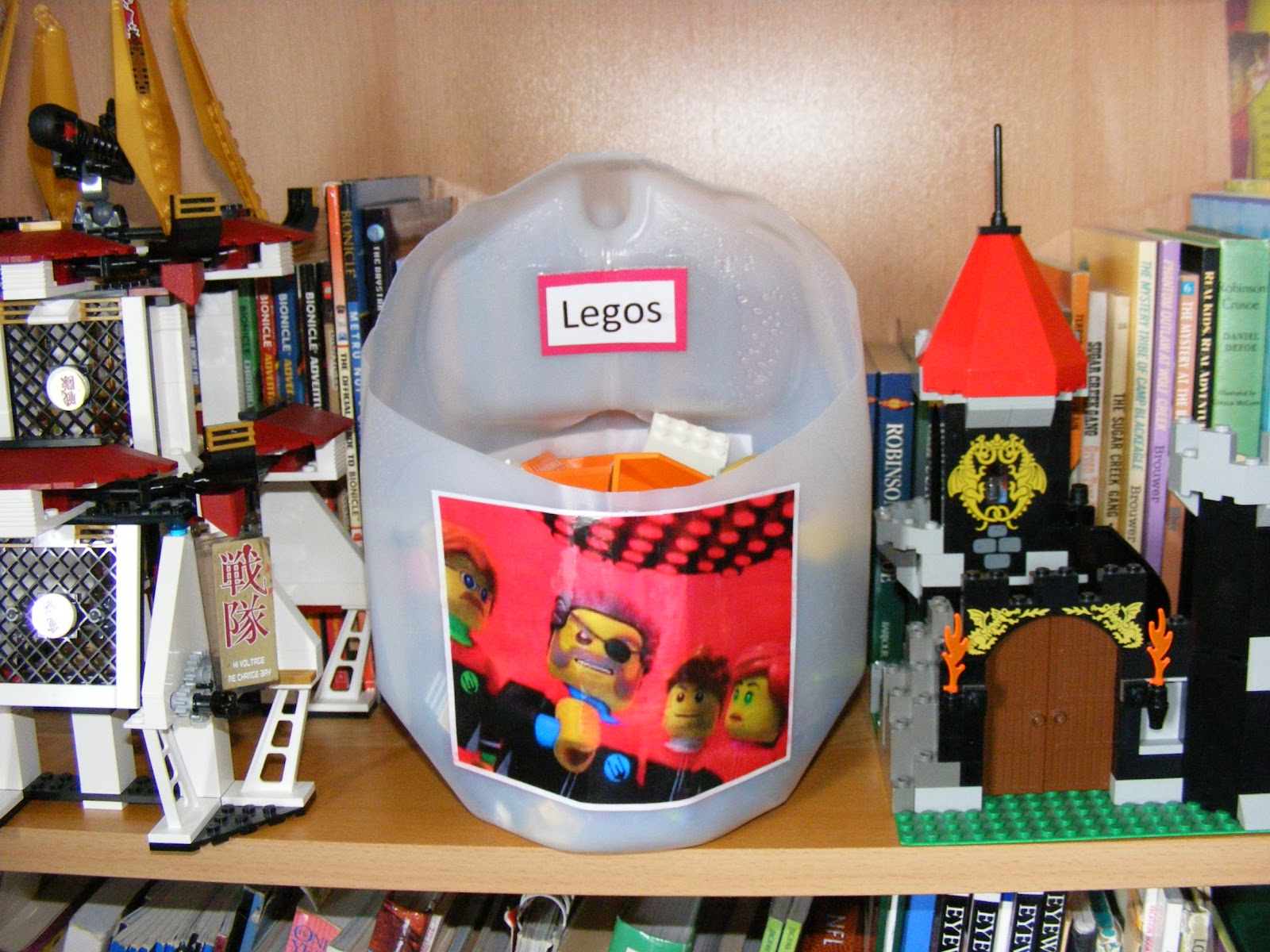 Simple Things, Sweet Life: Milk Jug Lego Caddy
