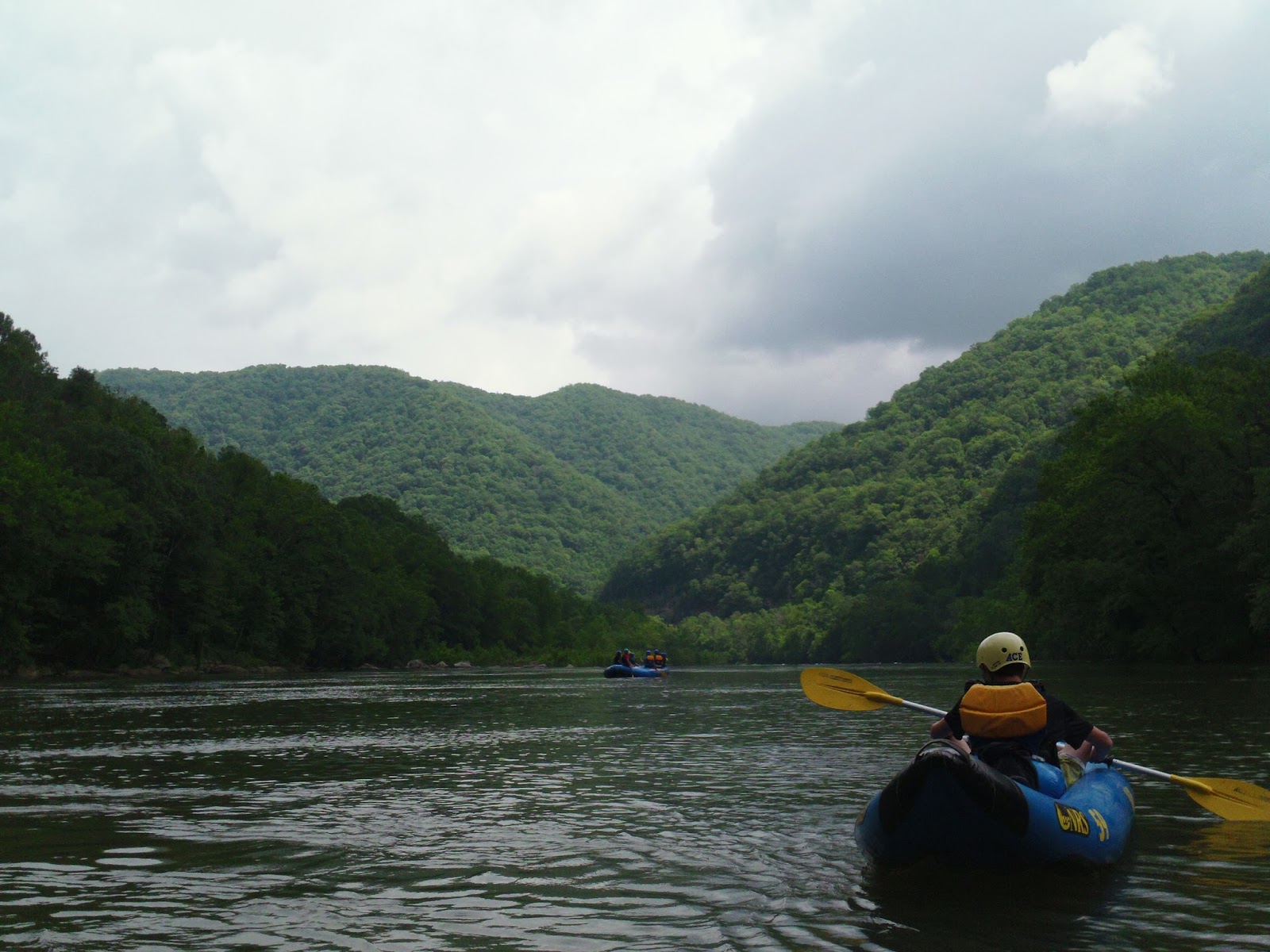 The World Inside My Head: Kayaking Review: The New River Gorge