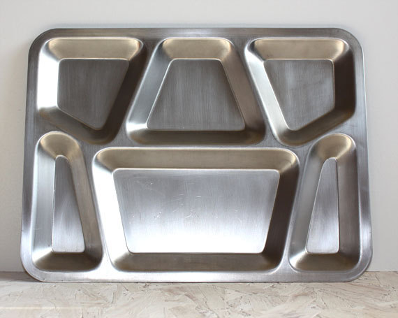 nicolebvintage: A Vintage Lunch Tray Get Together