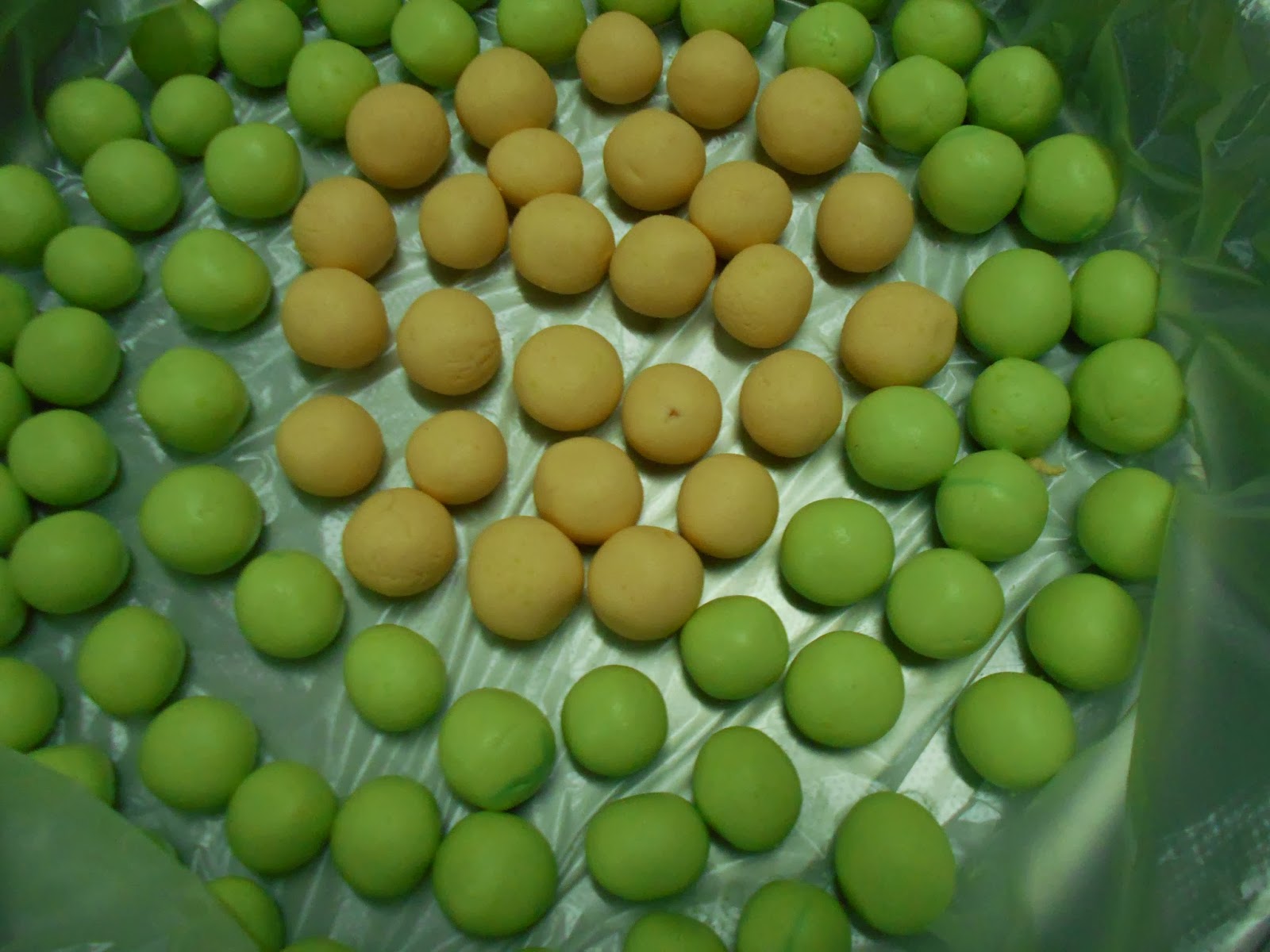 MY LITTLE KITCHEN: TANG YUEN (GLUTINOUS RICE BALLS)