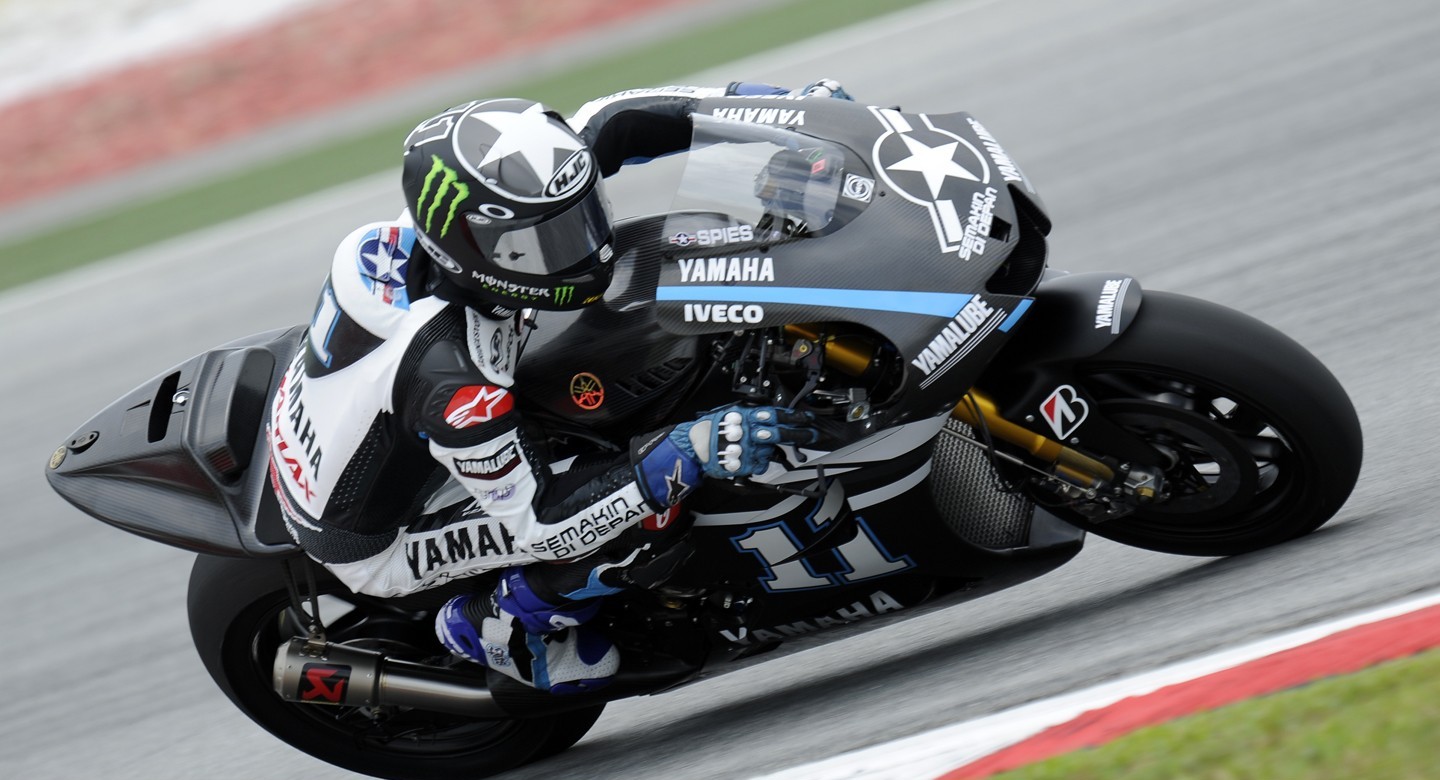 MotoGP Update: picture: Ben Spies MotoGP Test Day 1 at Sepang
