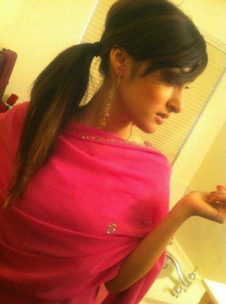 Indian Girls Photo - Facebook Collection