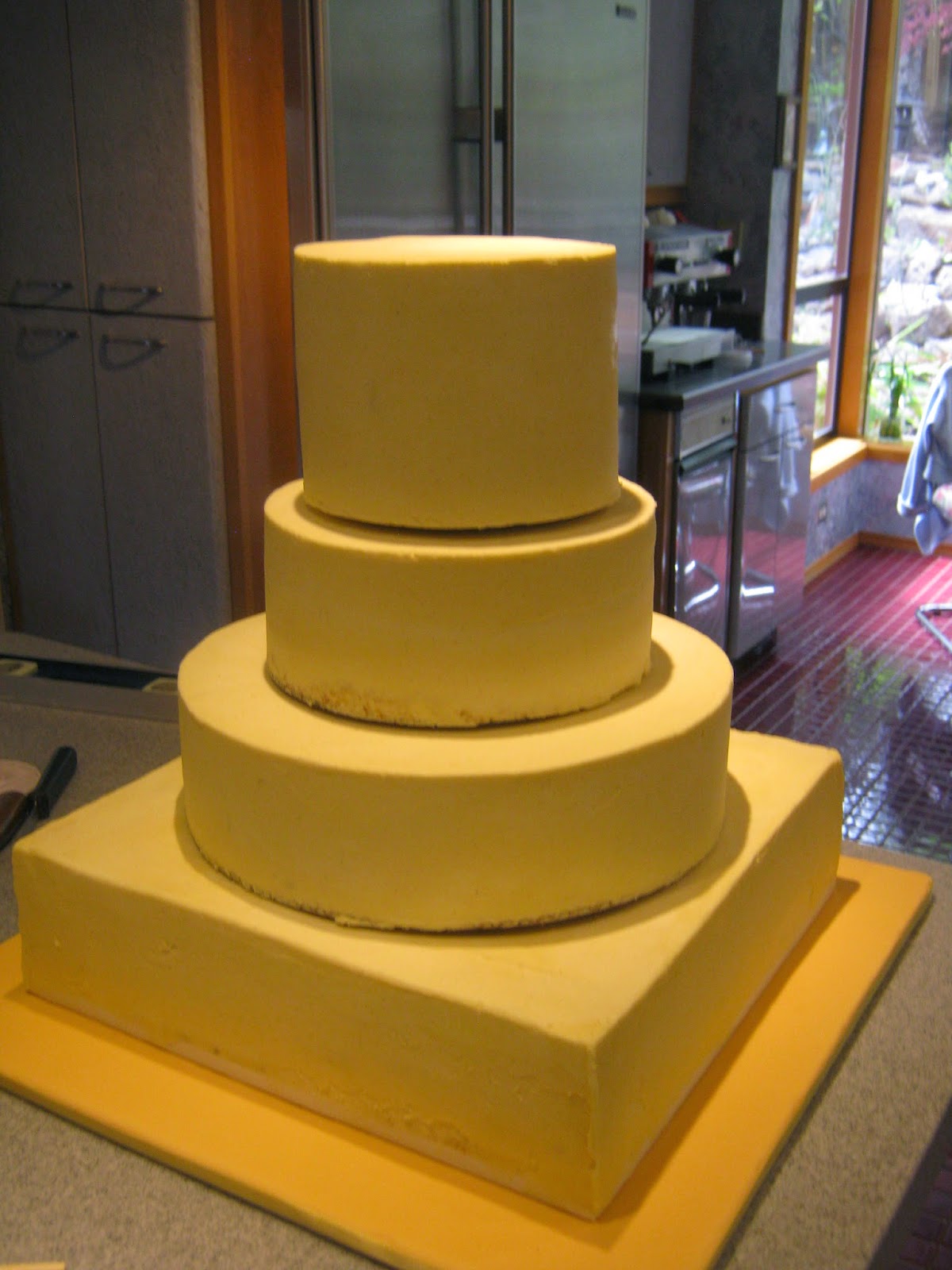 The Bread Doctor: Wedding Cake assembly extravaganza