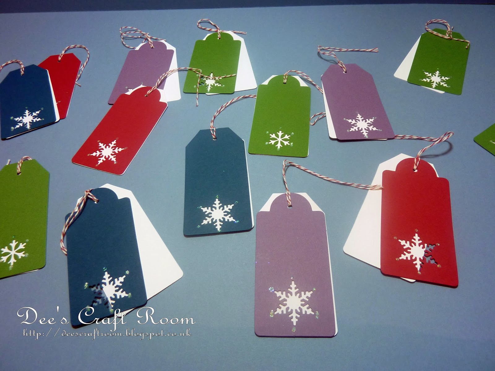 Dee's Craft Room: Christmas Tags