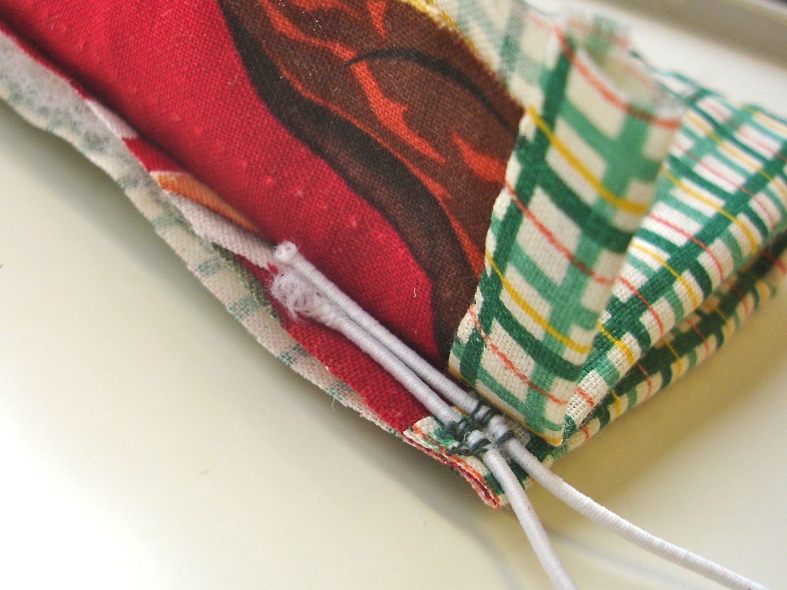 make it up: Quilted Phone Case Tutorial