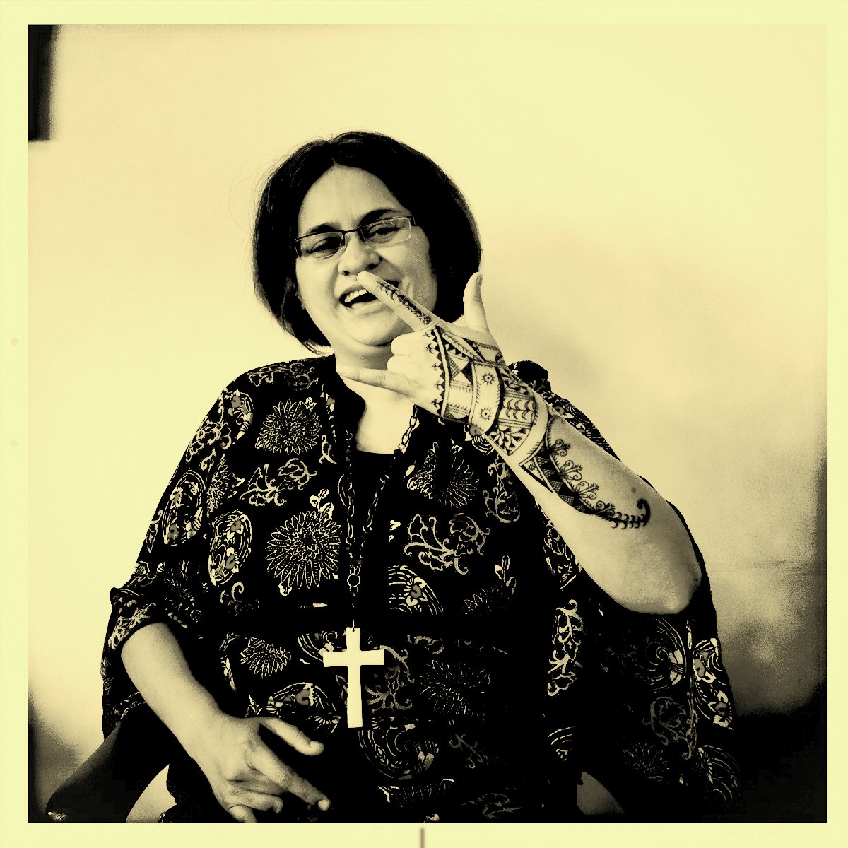 ahipara girl: hiapo tatau