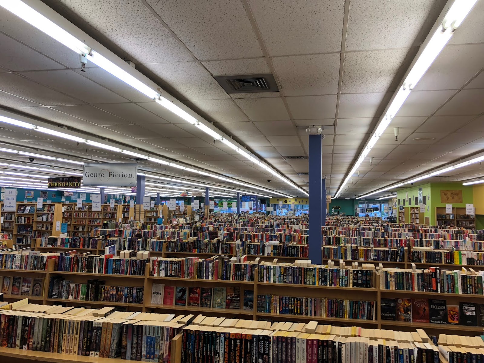 The Indie Bob Spot: Title Wave Books - Anchorage, AK