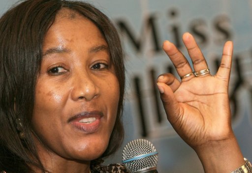 UNIVERSAL: África do Sul. Filhas de Mandela pretendem demissão de ...