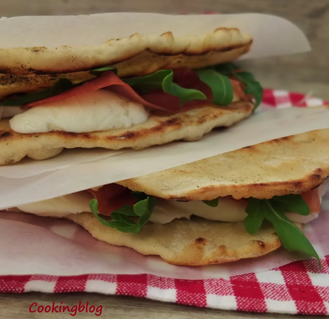 Cooking Books: Piadina, o snack italiano | Piadina, the italian snack