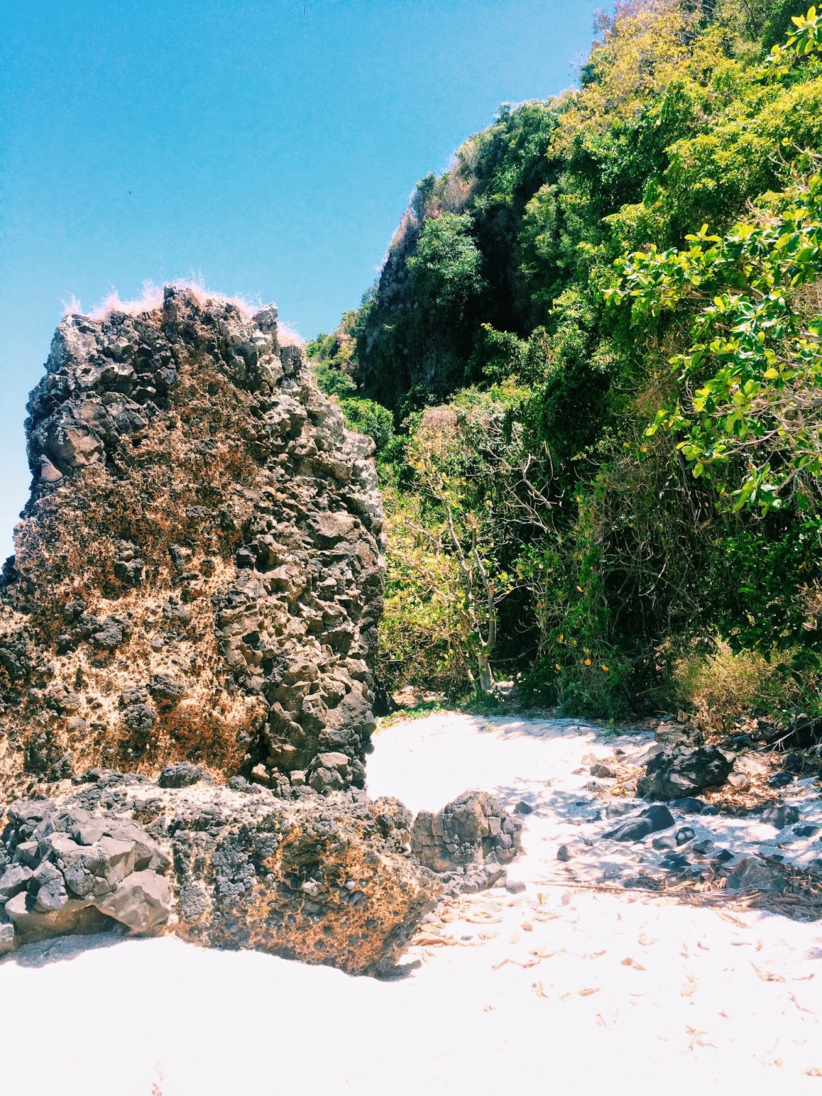 Maricaban Island: Hidden Gem of Tingloy | Skinniest Jean