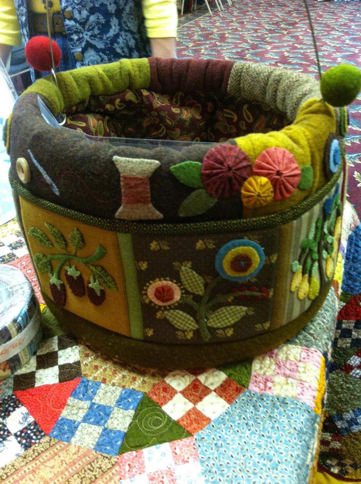 Fawson Farm: Wool Bucket