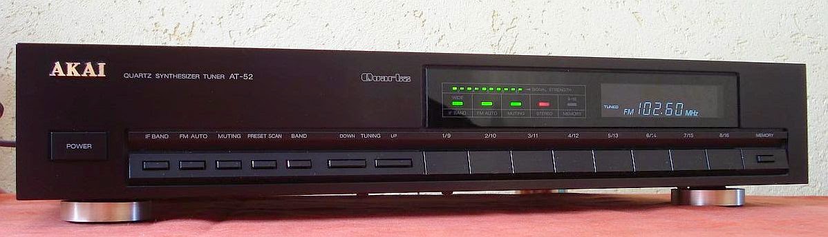 Akai AT-52 - Digital Tuner | AudioBaza
