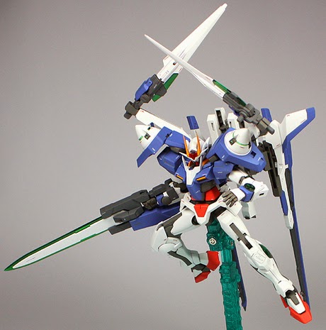HG 1/144 OO Raiser + XN + Seven Sword +GN Sword III - Custom Build