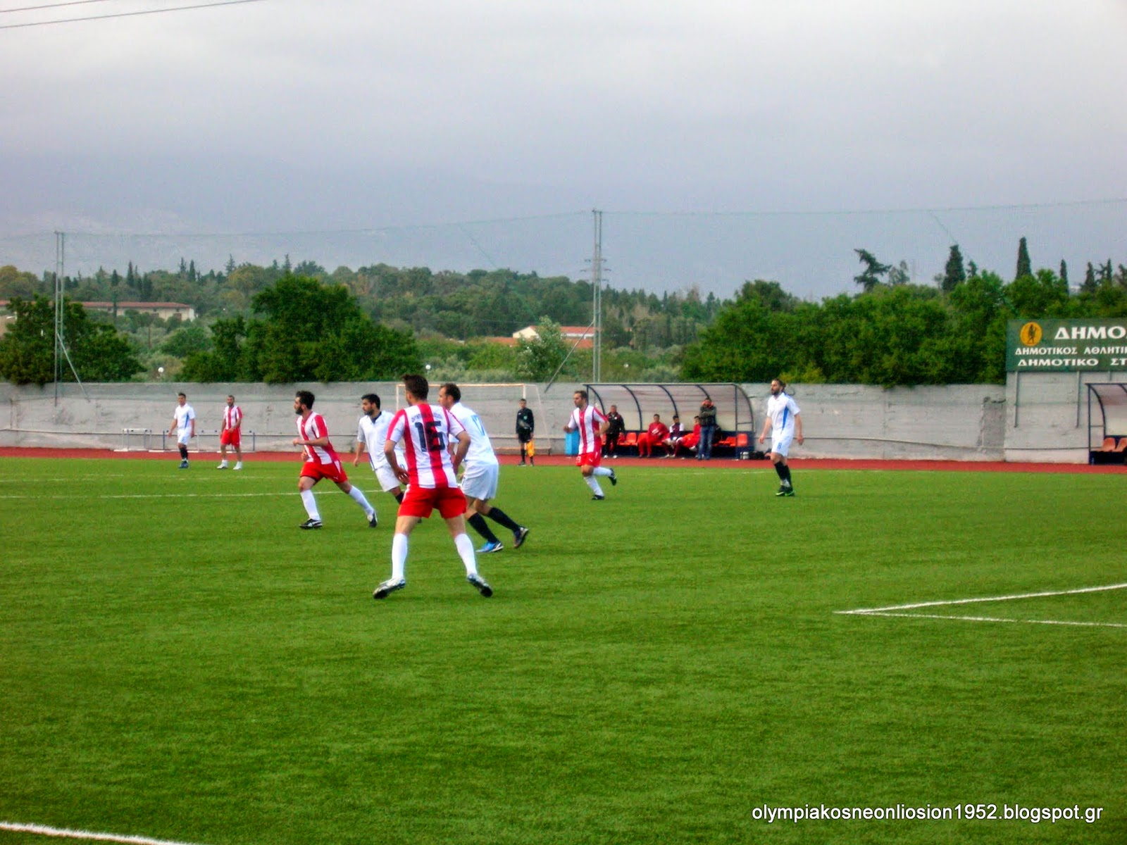 Olympiakos liosion f.c: ΝΙΚΗ ΤΟΥ ΟΛΥΜΠΙΑΚΟΥ ΣΤΟ ΦΙΛΙΚΟ ΓΙΑ ΦΙΛΑΝΘΡΩΠΙΚΟ ...
