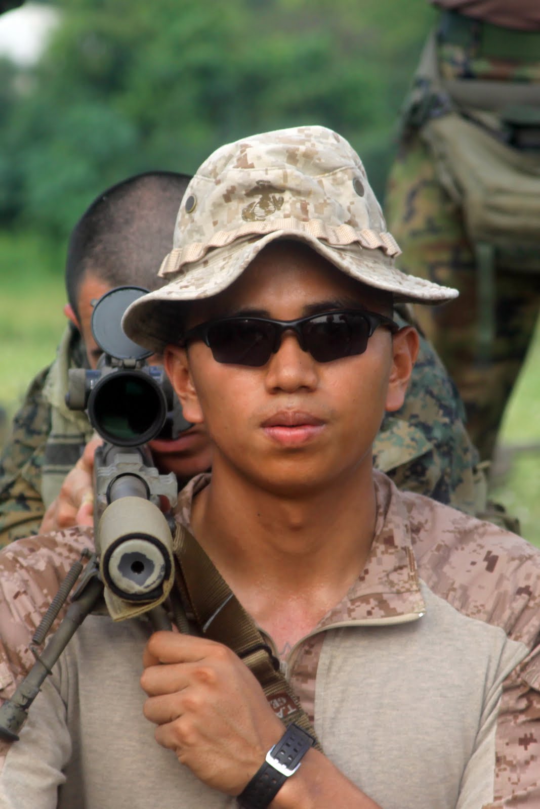 test page: The M40A3 and M40A5 Sniper Rifle in Thailand