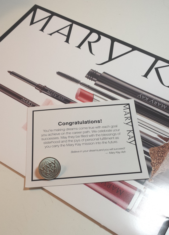 Mary Kay Independent Beauty Consultant ~ Eyeshadow Couture