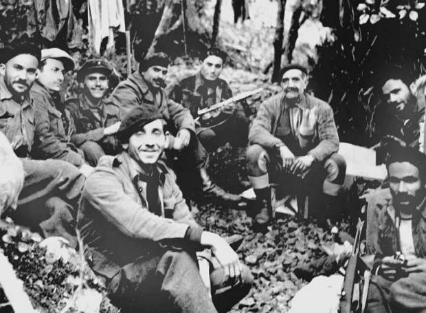 Μάιος 1956 - Μιχαήλ Καραολής και Ανδρέας Δημητρίου - Οι πρωτομάρτυρες ...