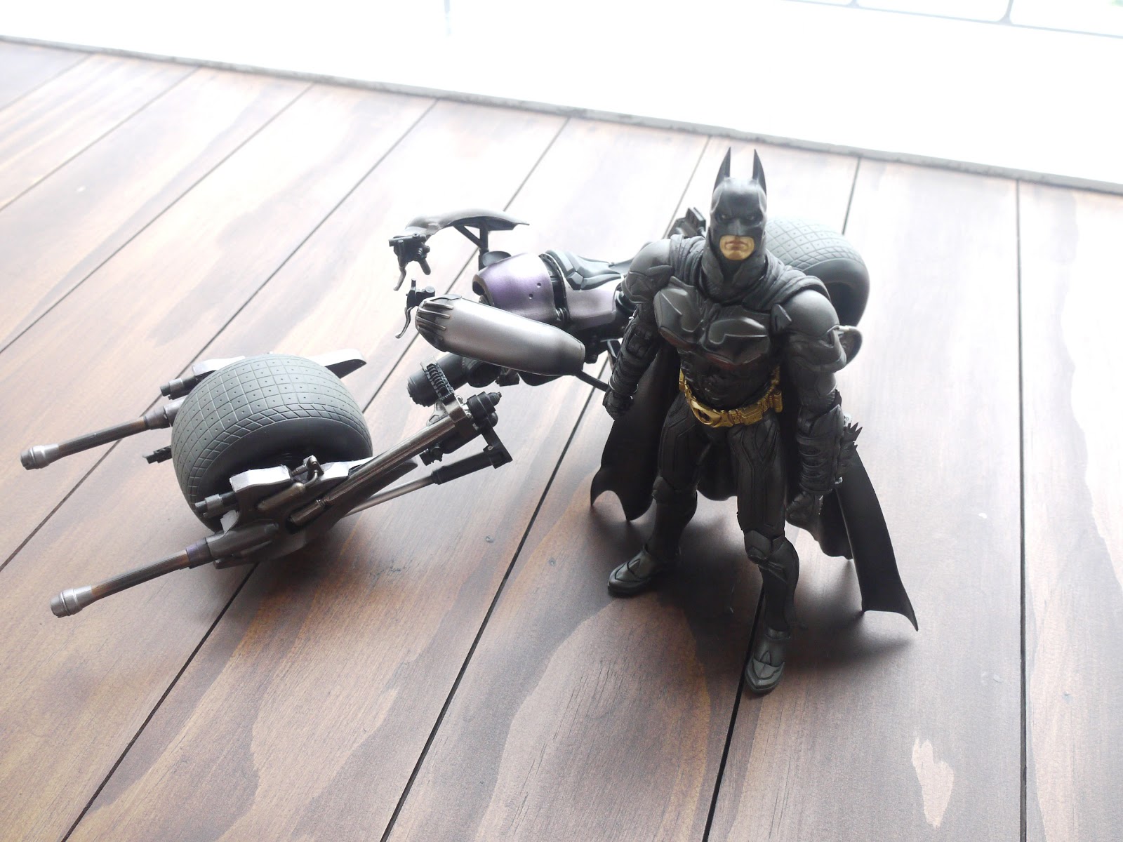 Alteregoistic - Toy Blogger: S.I.C Batman & Bat Pod