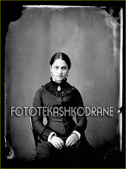 Fototeka Shkodrane: - Portret vajze