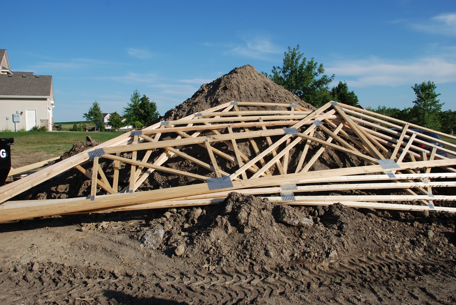Old Bridge Way: New Bathroom! Rafters Ready To Go ...