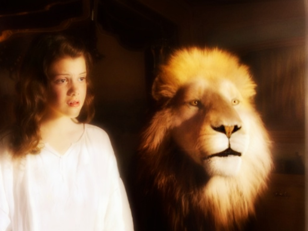 Middle-Earth and Beyond Wallpapers: Narnia: Lucy Pevensie