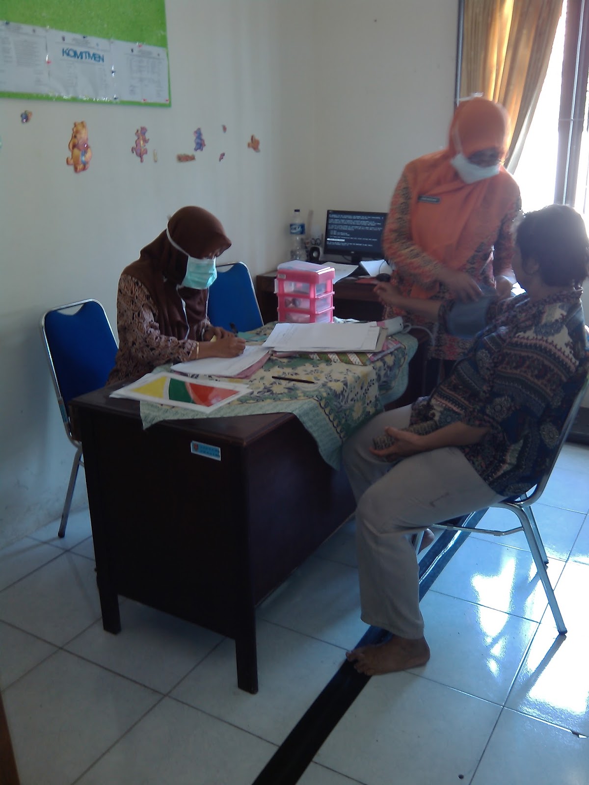 PUSKESMAS MANGKANG: RUANG PEMERIKSAAN LANSIA