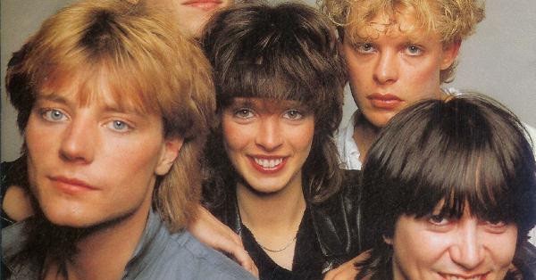 World singles charts and sales TOP 50 in 58 countries: NENA