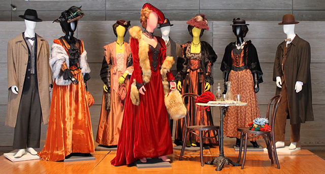 Vístete de Ópera, MUSEO DEL TRAJE - SUGAR LANE