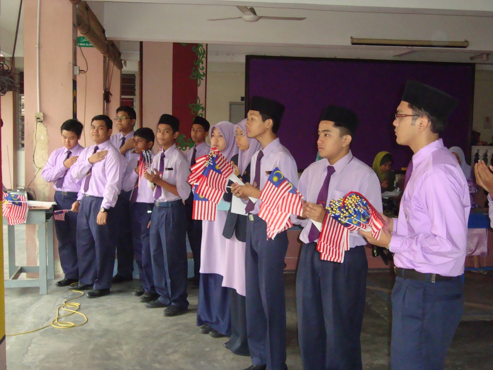 Badan Pengawas SMK Alam Megah 2: October 2011