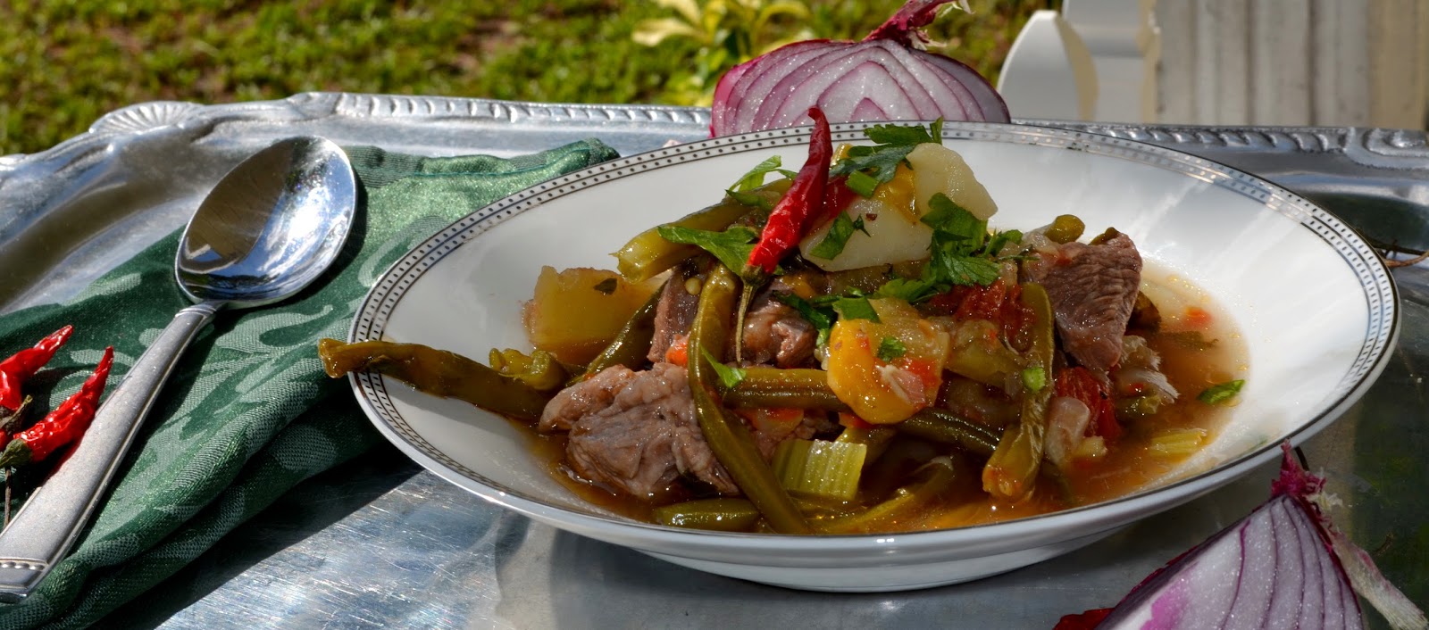 bebina kuhinjica: Dagara (tagara, tagarica)