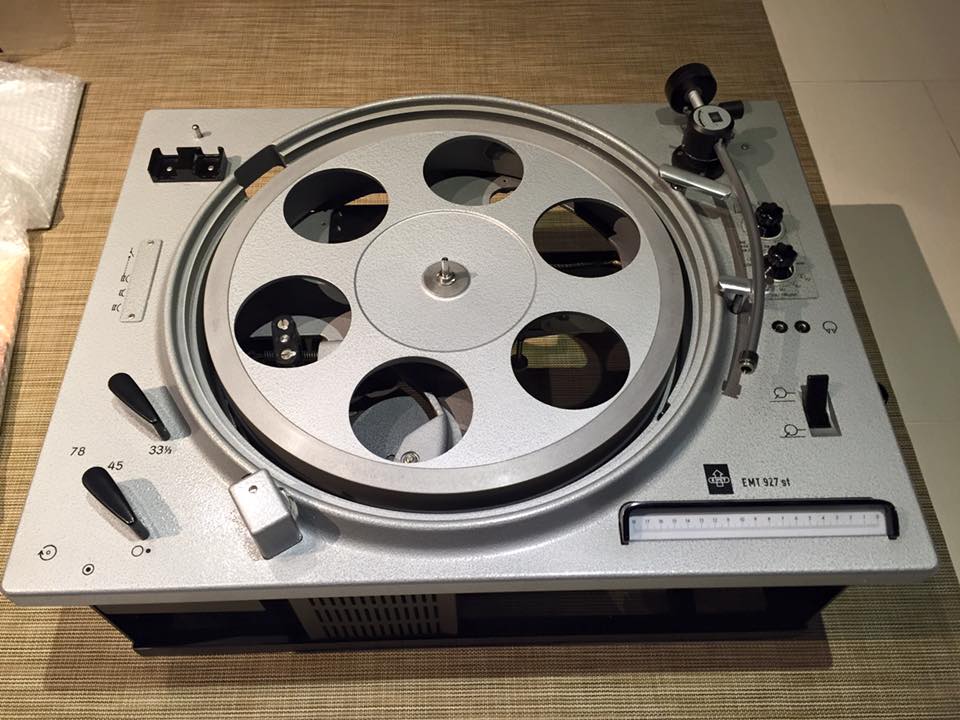 EMT 927 legendary turntable – M & S | Ultimate High-Fidelity