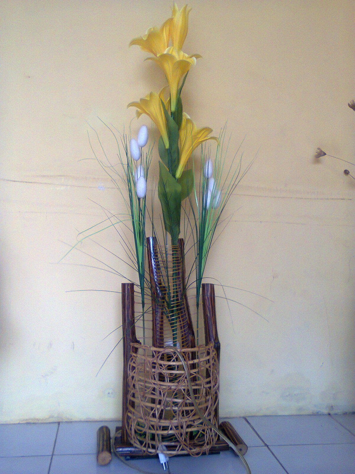 24+ Kerajinan Vas Bunga Dari Rotan