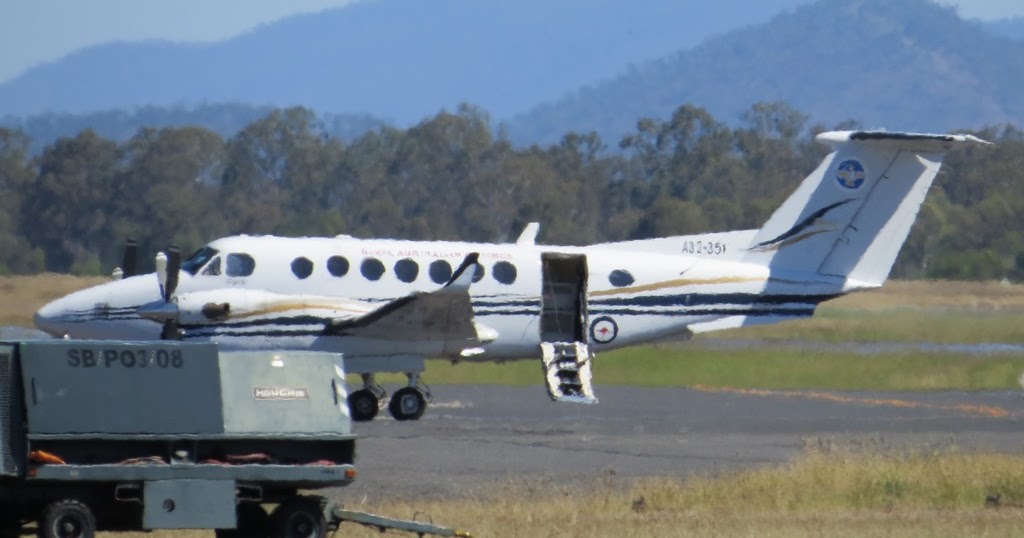 Central Queensland Plane Spotting: A Pair of RAAF Beech B350 Super King ...