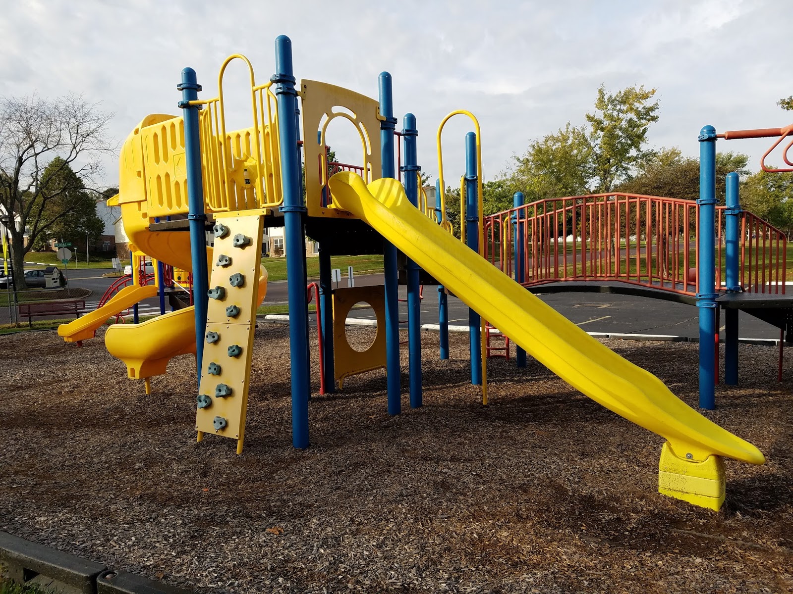 Play St. Louis: Hawkins Village Playground, Fenton