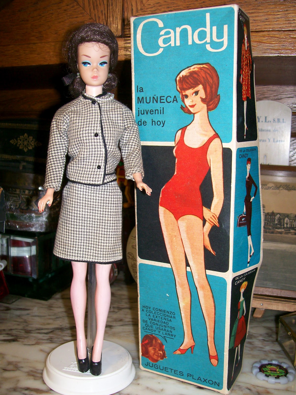 Donde estan tus muñecas? Where are your dolls?: Candy y Larry ...