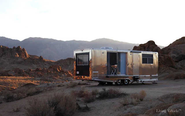 Living Vehicle [ TINY HOUSE TOWN ]