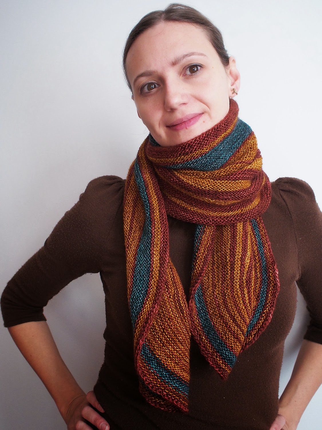 Knitting Geometry - pasOdoble Shawl by Atelier Alfa