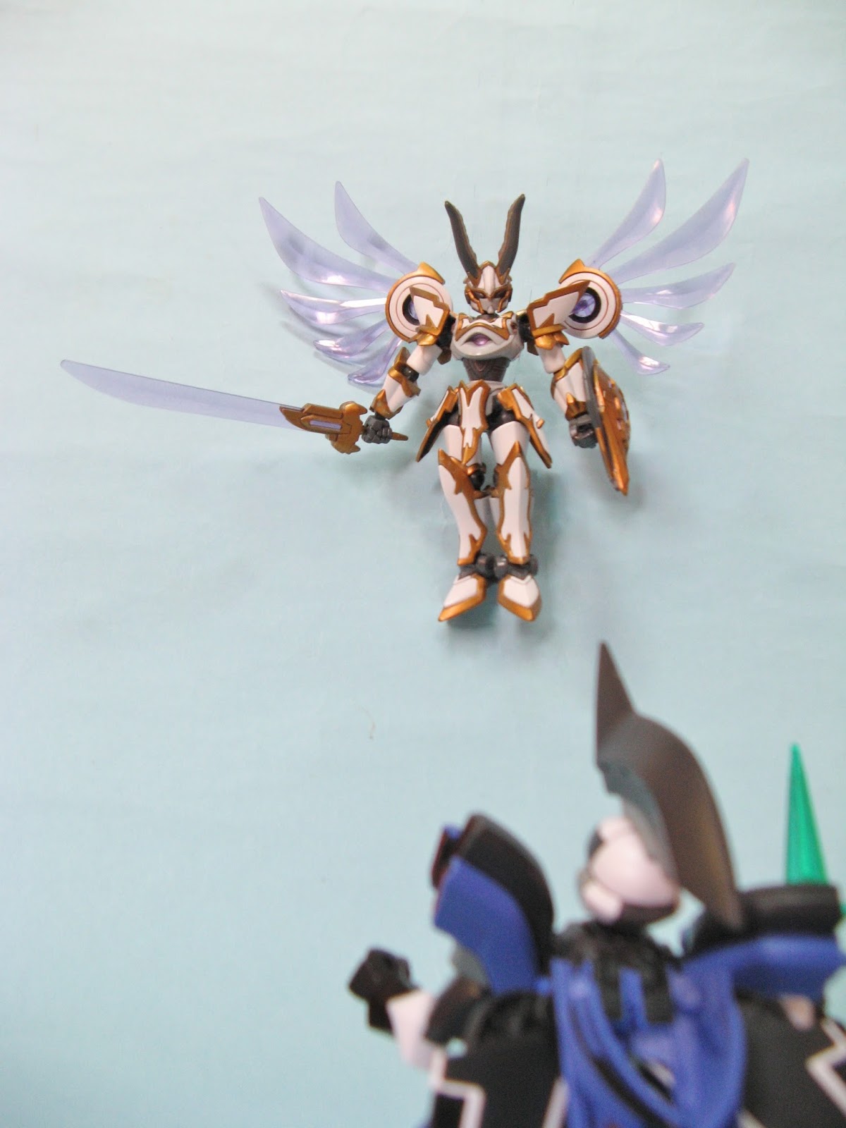 "Dan-Ball Senki "紙箱戰機 LBX 1 : 1 LUCIFER路西法