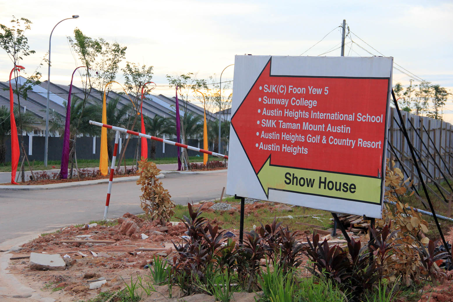 Citizen Journalist Malaysia: PKR Selvakumar on Mount Austin Tamil ...