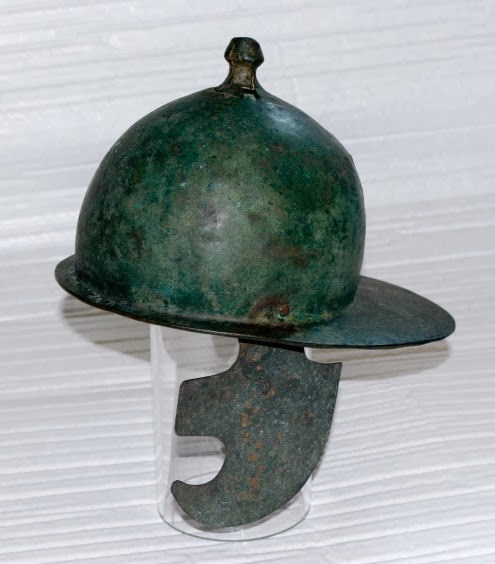 The Centurion: Piccola storia sull'elmo (prima parte)